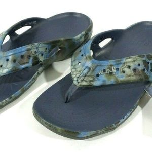 CROCS | Shoes | Crocs Mens Kryptek Neptune Deck Flip Flops | Poshmark